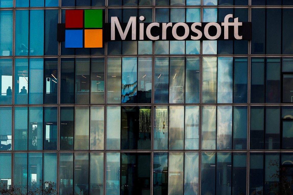 Microsoft server hack has now hit 400 victims, researchers say
