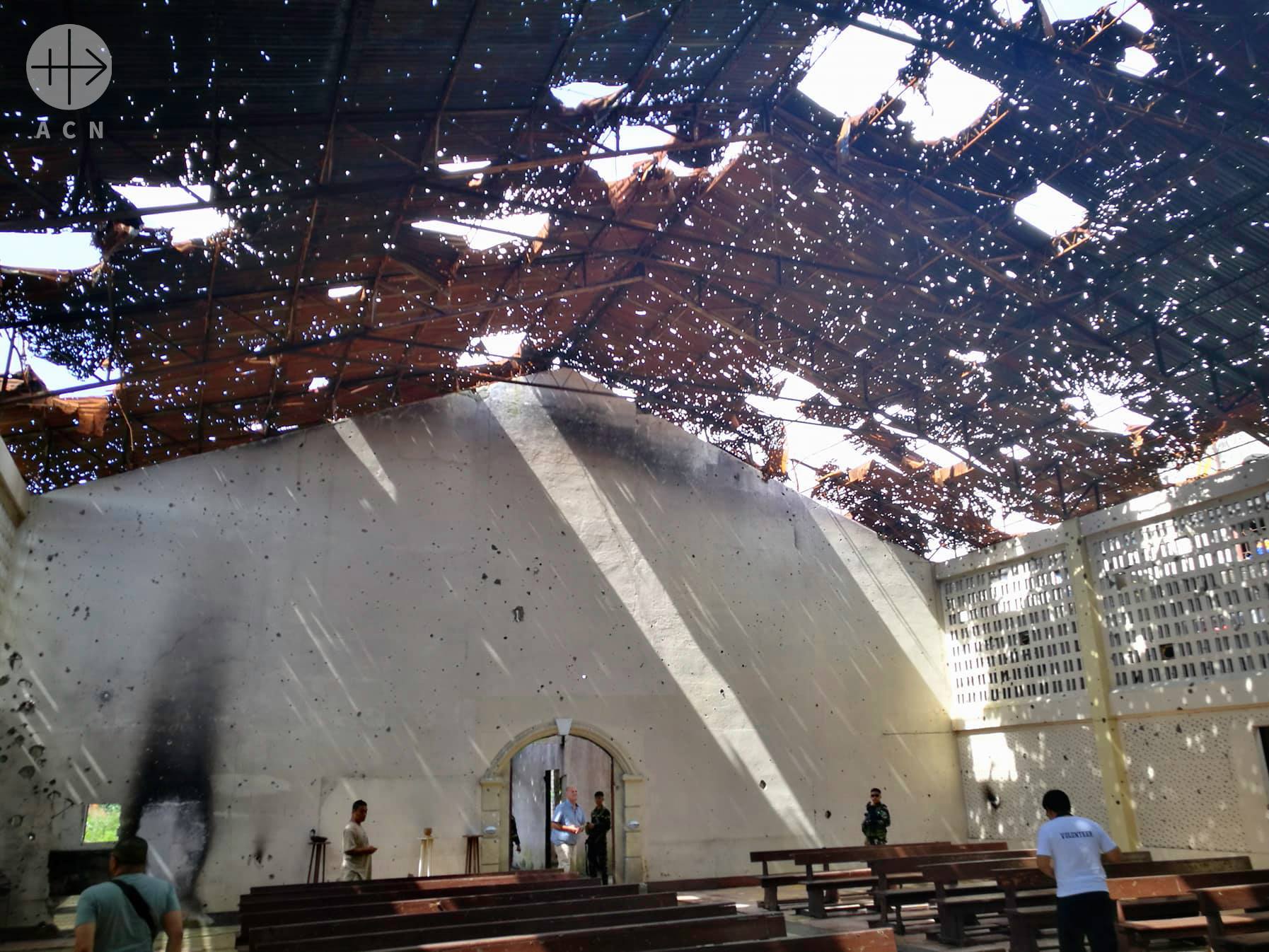 LOOK: Marawi bishop visits destroyed cathedral for 1st time